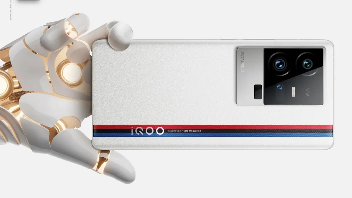 iQOO 12 Hands-On Image Leaks Along with a List of Color Versions ...
